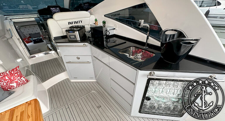 Infinity 370 ano 2021 - Lancha a Venda - Unináutica