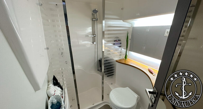 Infinity 370 ano 2021 - Lancha a Venda - Unináutica